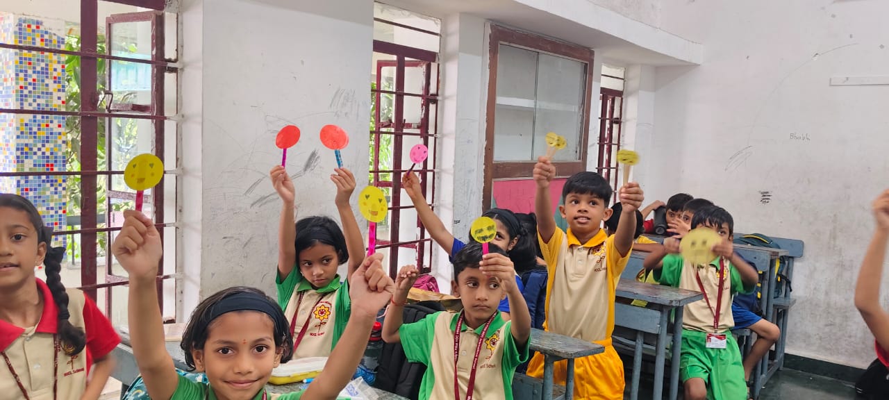 Paper Emoji Making Competition - HOCL School